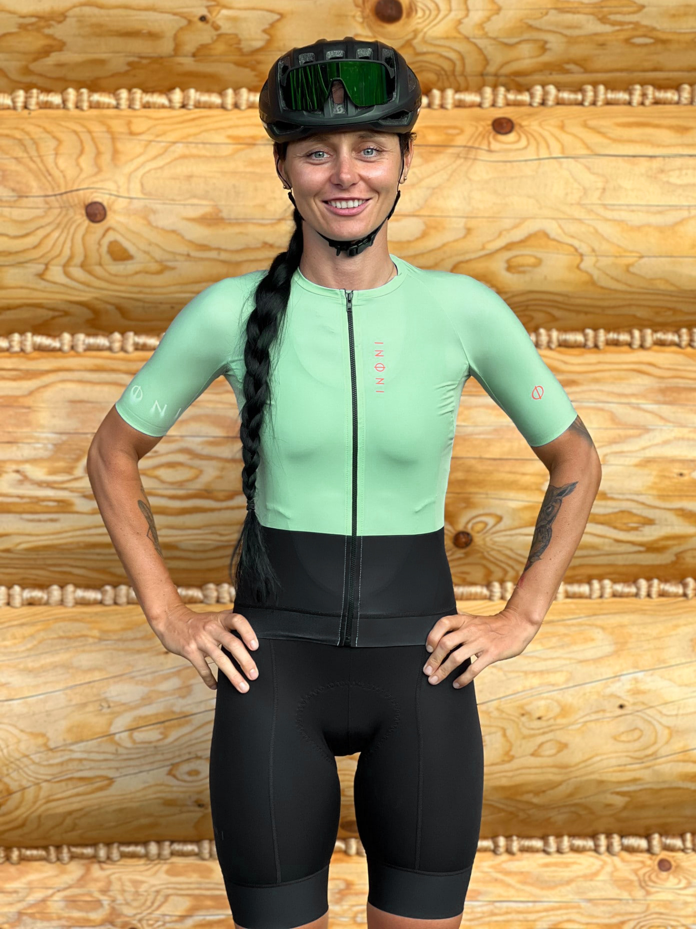 Odzież sportowa: kolarska, rowerowa, techniczna i teamowa - Inoni